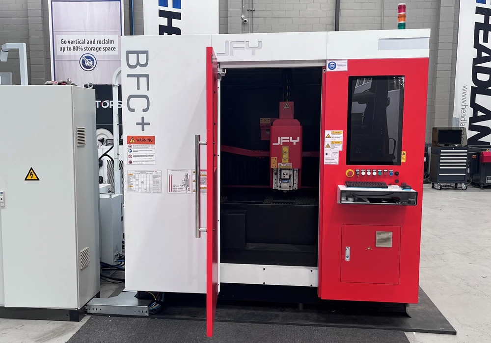 Machines In stock - Headland